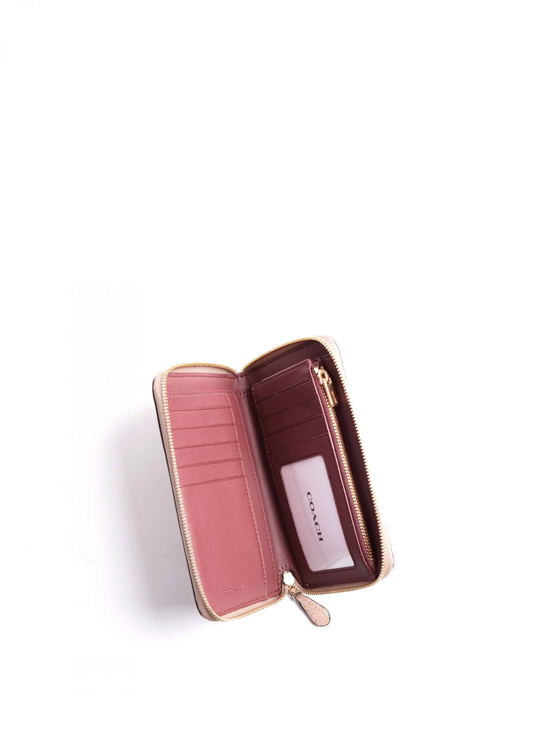 Coach Medium ID Zip Wallet Taupe - Averand